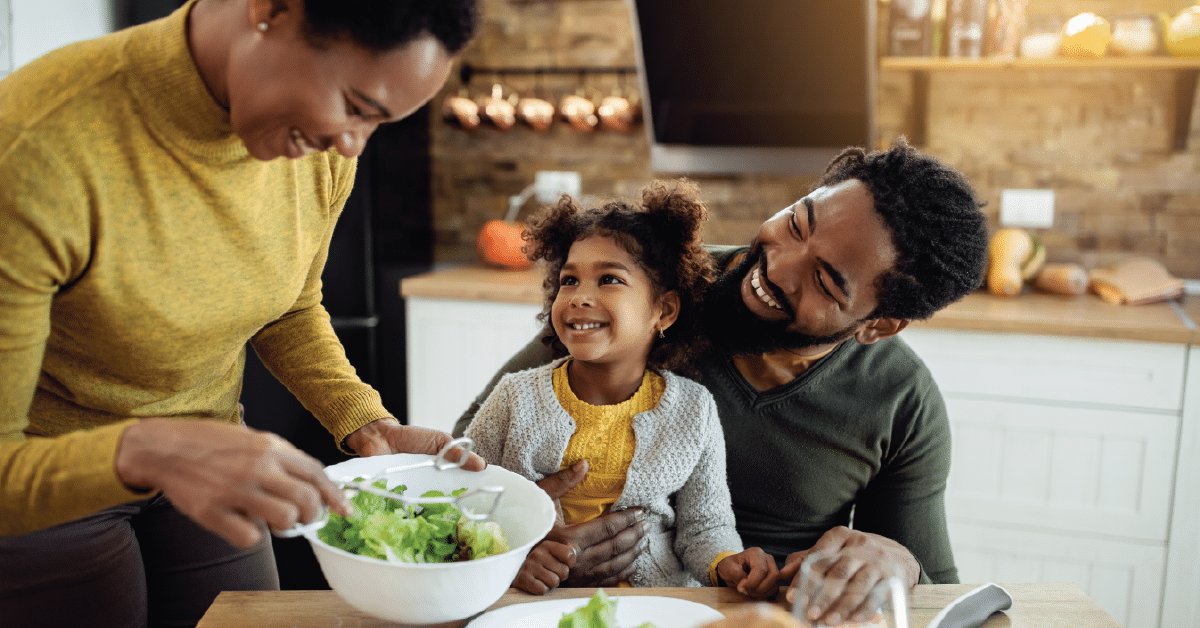 7 Ways to Get Your Employees to Eat Well
